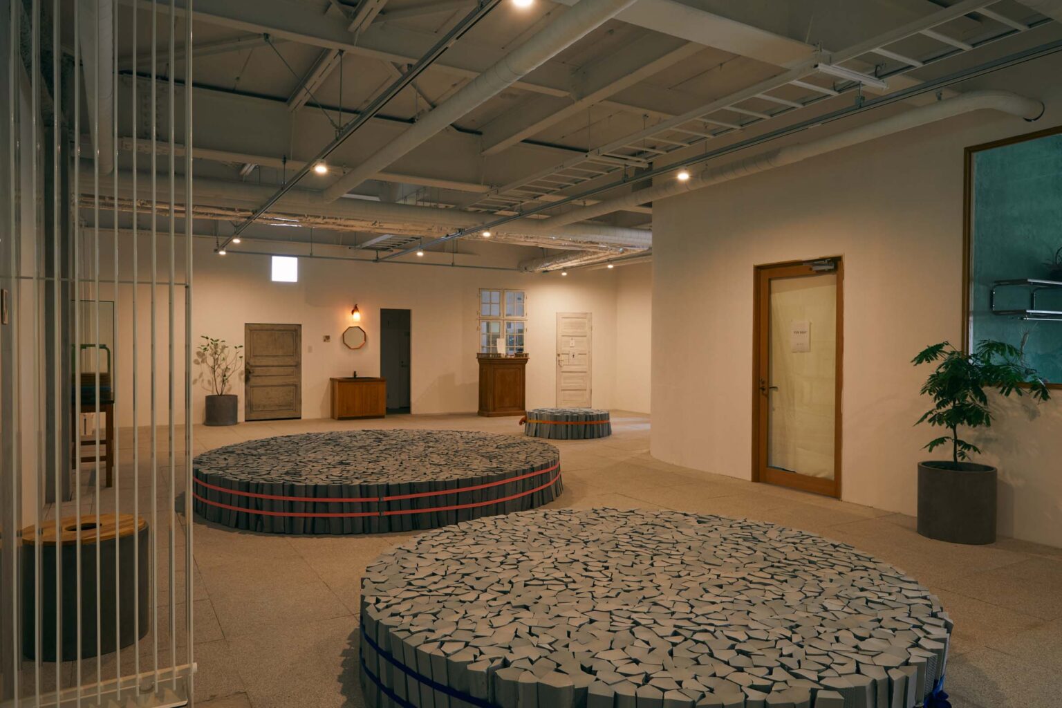 軽井沢で、展示会やイベントの会場に。「haluta」創業者のつくる、唯一無二の空間。 | MEANWHILE