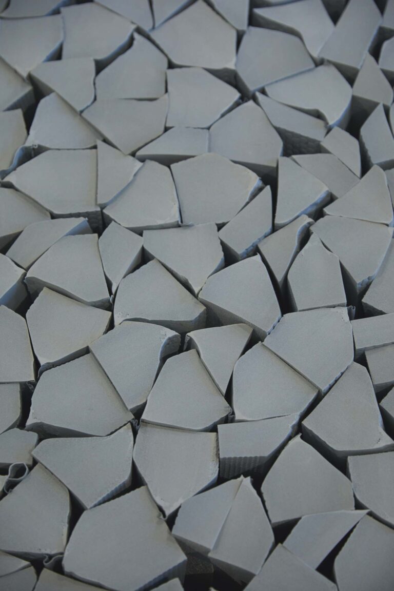 軽井沢で、展示会やイベントの会場に。「haluta」創業者のつくる、唯一無二の空間。 | MEANWHILE